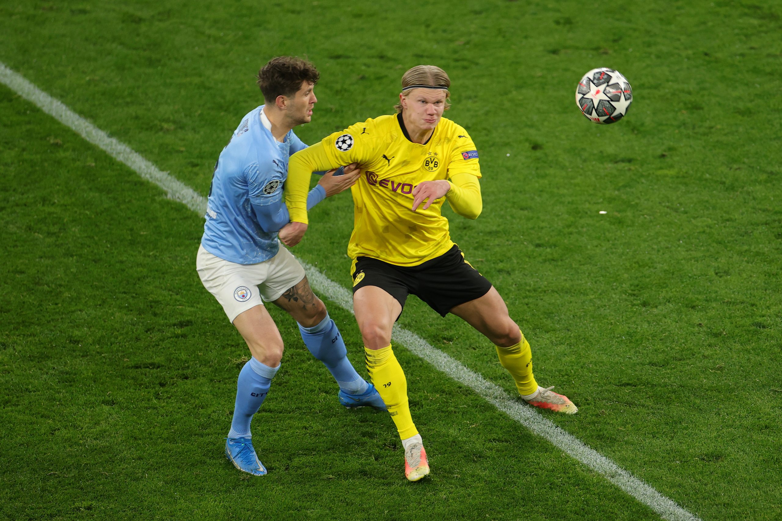 Nach Tod der Queen: Droht dem BVB Spiel in Manchester eine Absage ...