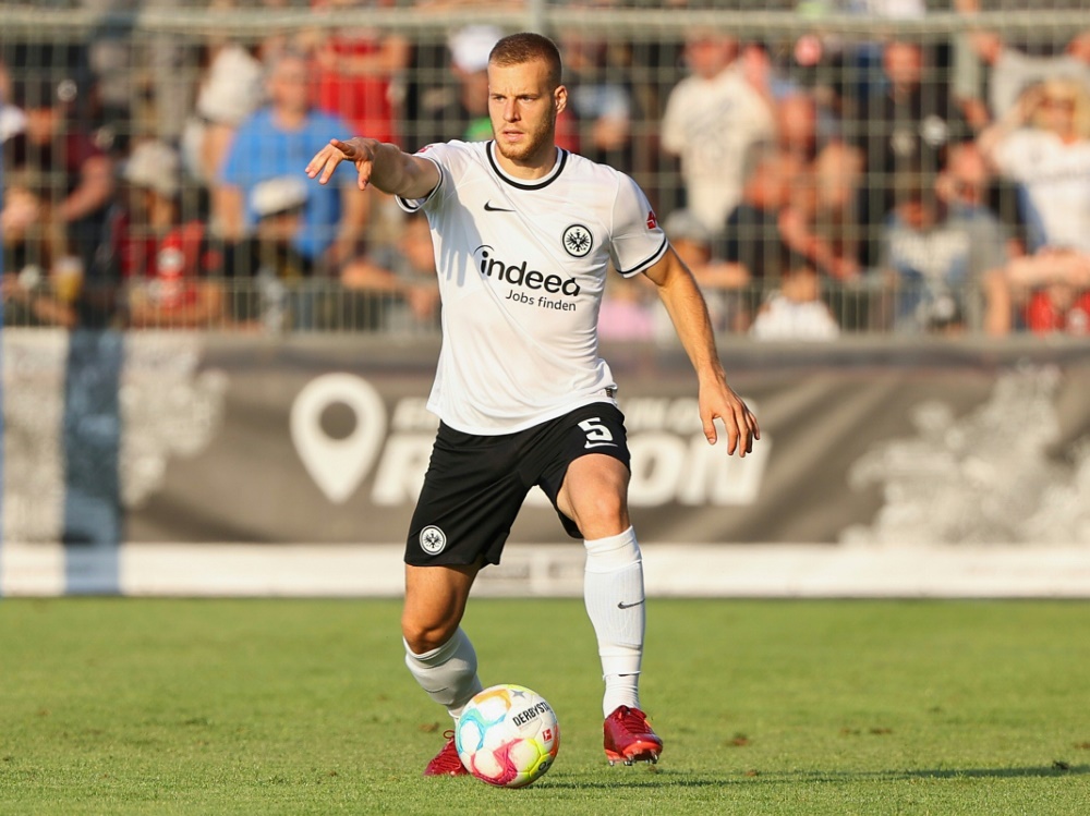 Frankfurt verleiht Smolcic nach Linz - Fussballdaten