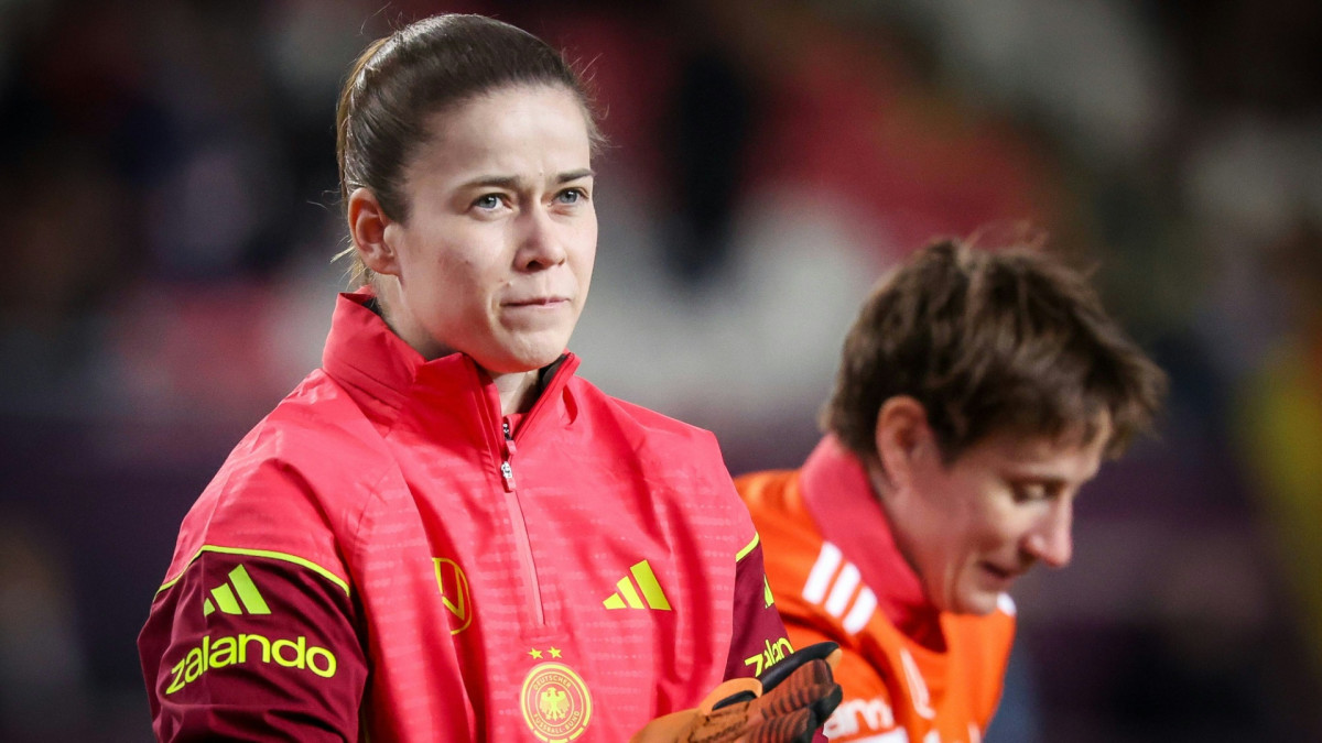 Konkurrenzkampf im DFB-Tor: Johannes bleibt "entspannt" - Fussballdaten