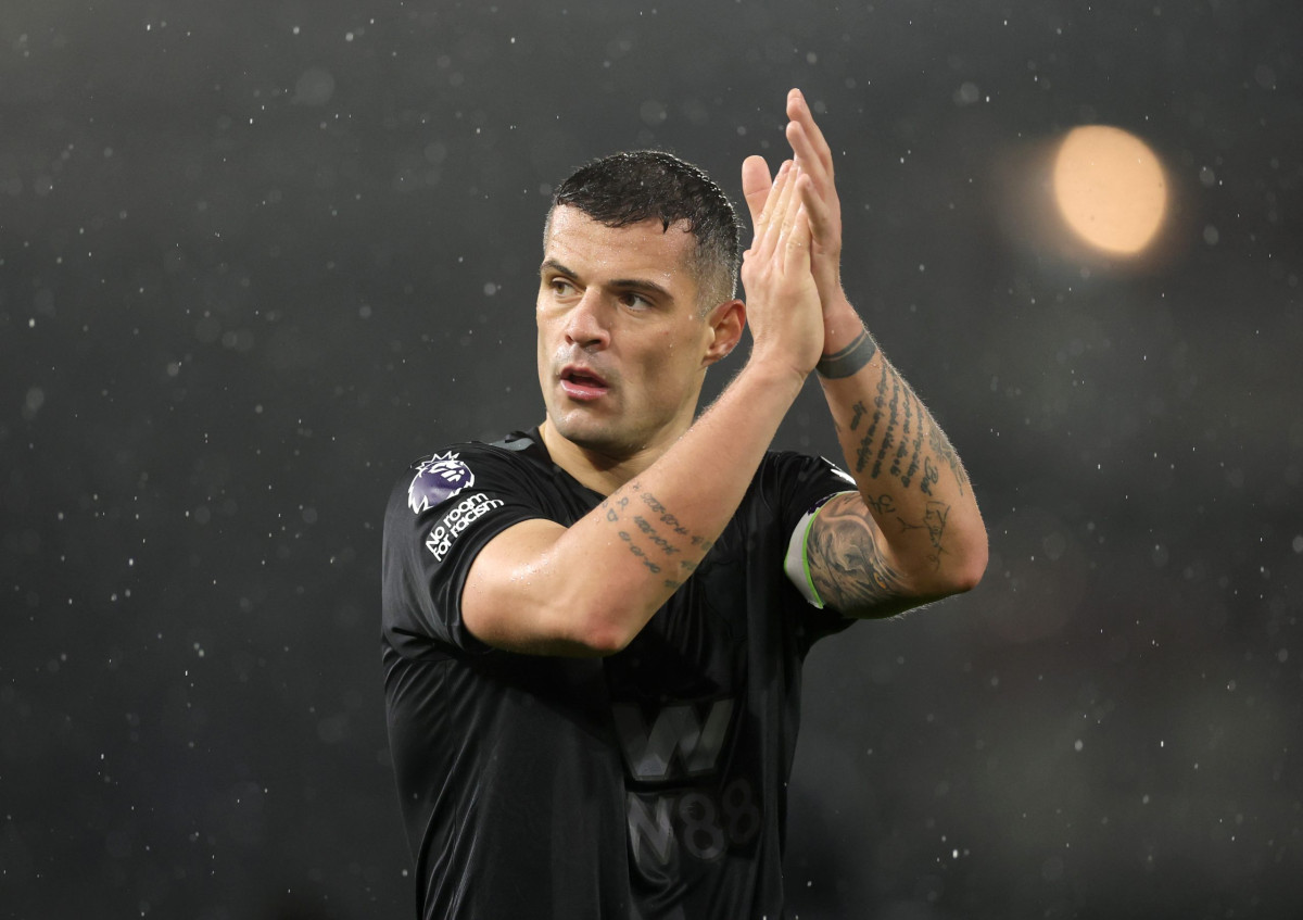Wechselte zu Sunderland: Xhaka erklärt Abschied aus Leverkusen ...