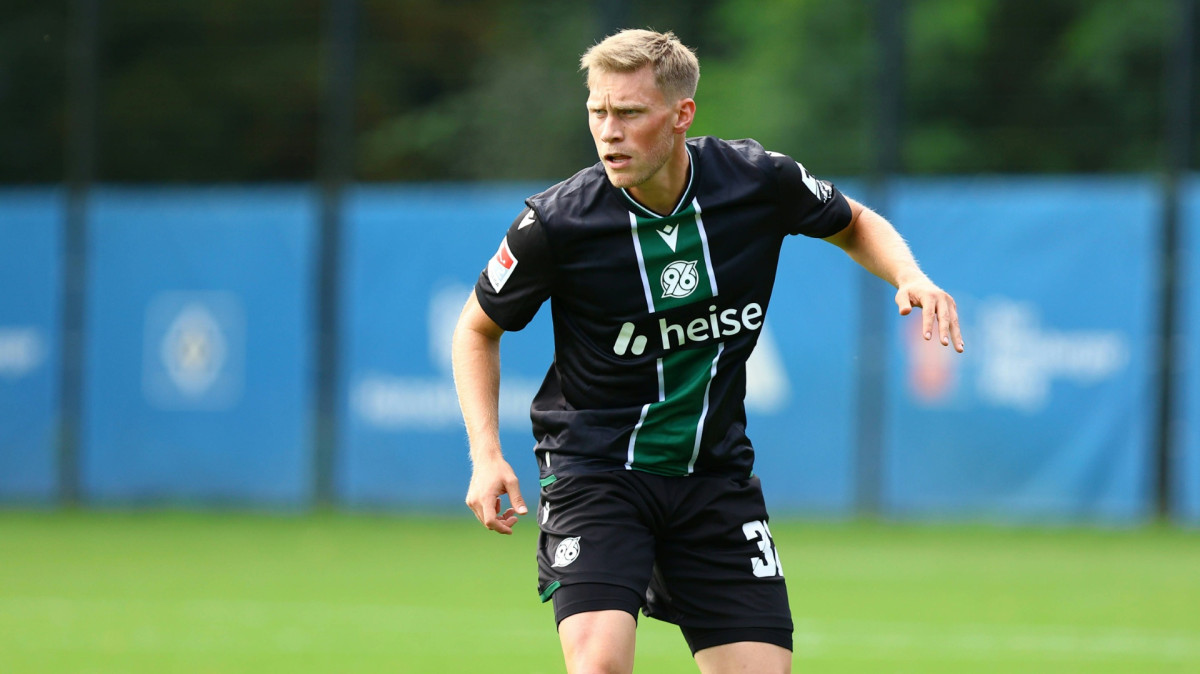 Dynamo Dresden bestätigt ersten Transfer. Rückkehr zum Klub - Fussballdaten