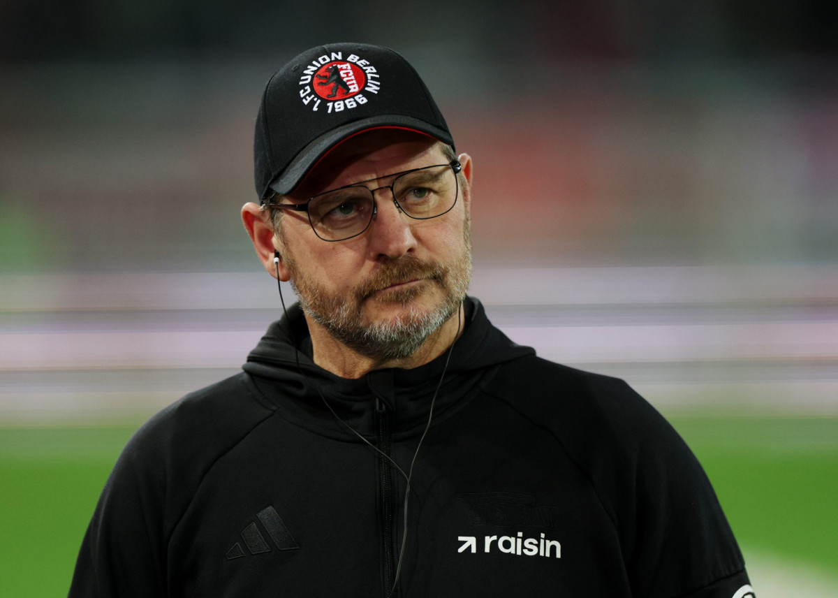 Szene vor Köhn-Rot: Baumgart moniert „ein klares Halten“ - Fussballdaten