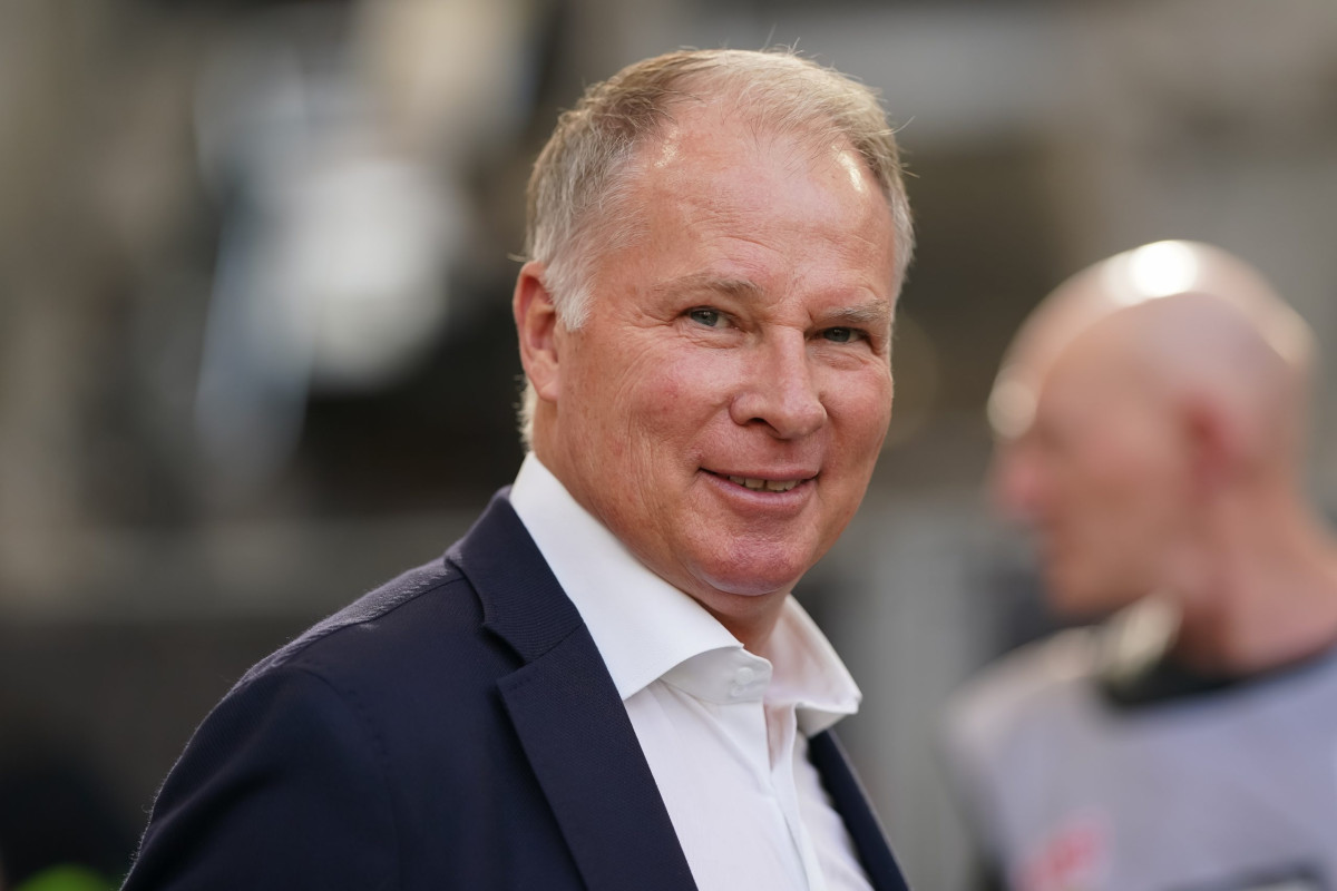 Stefan Reuter als möglicher Kandidat beim HSV - Fussballdaten