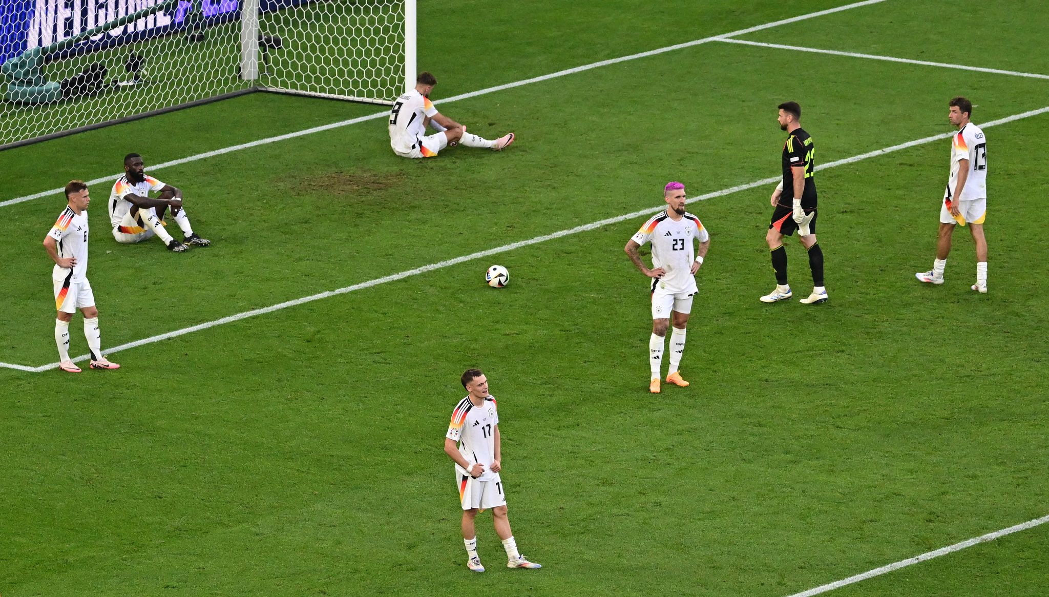 Internationale Pressestimmen zu Spanien - Deutschland - Fussballdaten