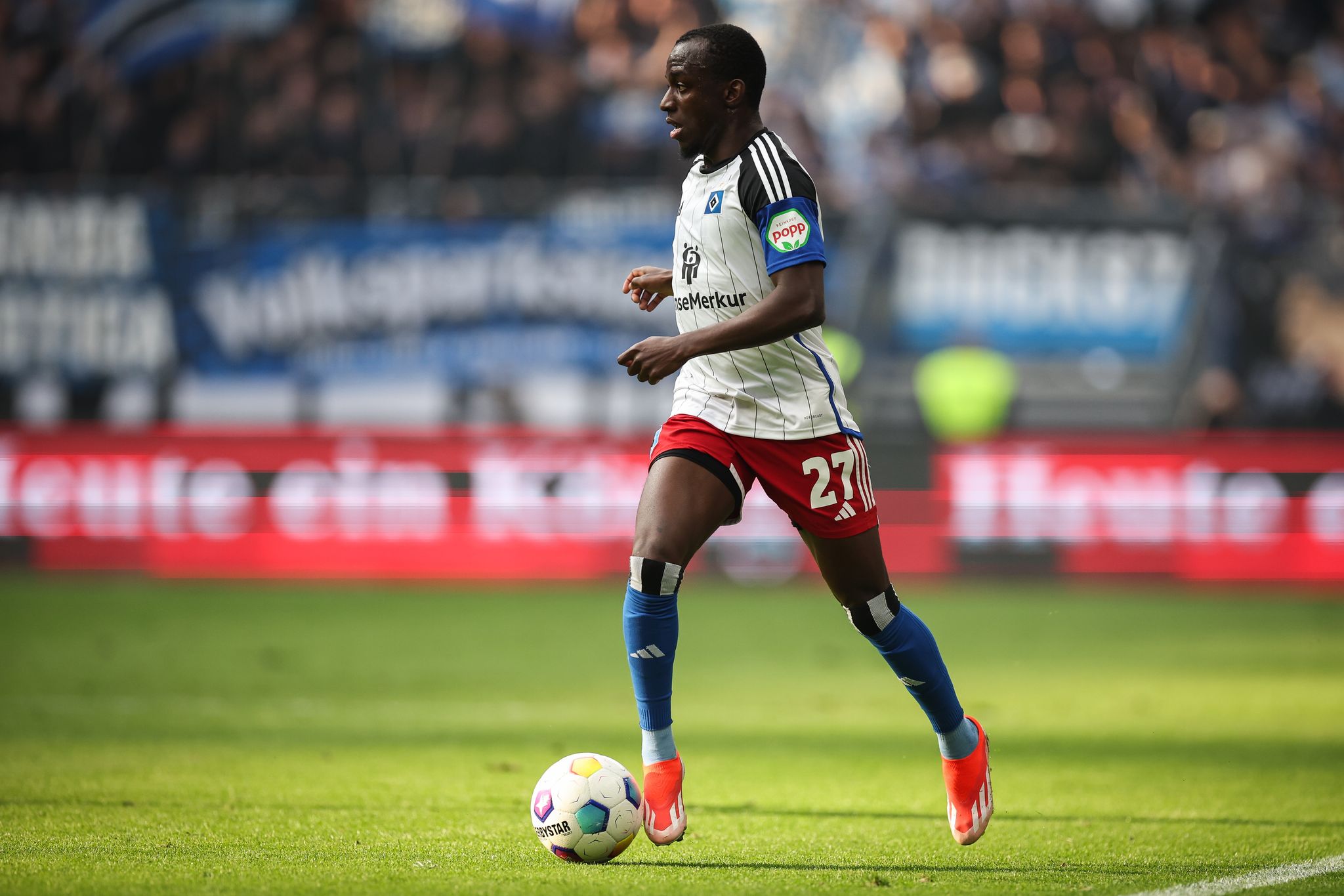 Dompé schießt Hattrick: HSV gewinnt Test nach 0:2 noch 5:2 - Fussballdaten
