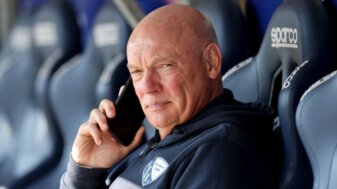 Trainer lässt Vertragsfrage beim VfL Bochum offen - Fussballdaten