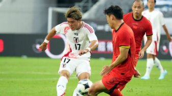 Gladbach holt diesen Japan-Kapitän trotz Sprunggelenkverletzung ...
