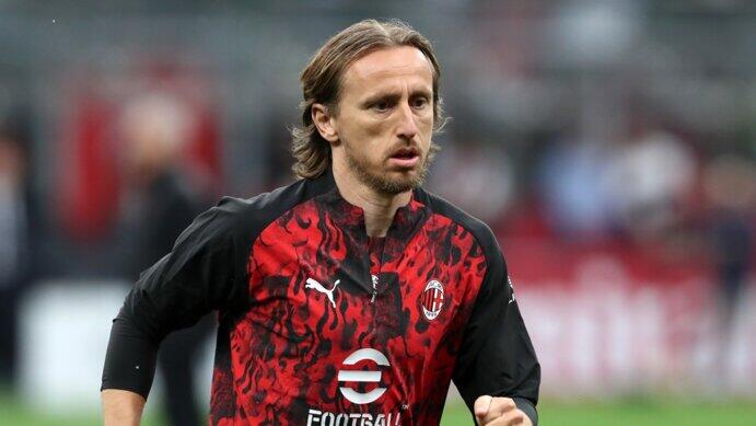 Toni Kroos hatte gleiches Angebot: Real Madrid will Luka Modric ...