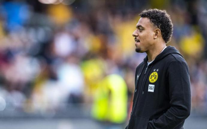 Trotz Rückstands: Malen winkt BVB-Debüt gegen Frankfurt - Fussballdaten